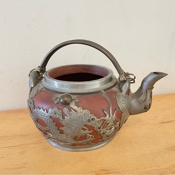 Kitchen | Yee Dzu China Chinese Red Clay Teapot With Pewter Dragon ...